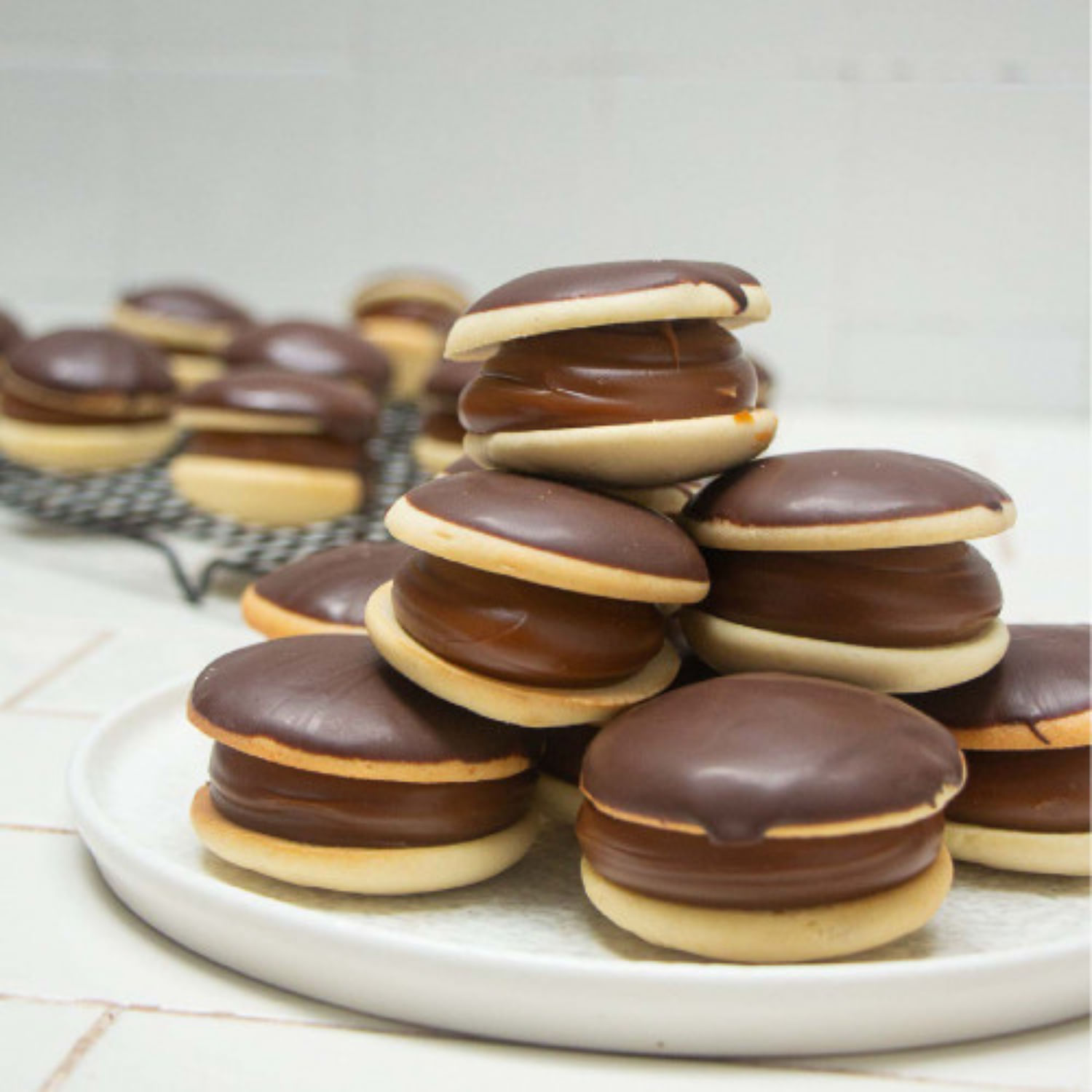 ALFAJOR ALMACEN GOURMET 1480 MINI YOYO 320G - El Dorado